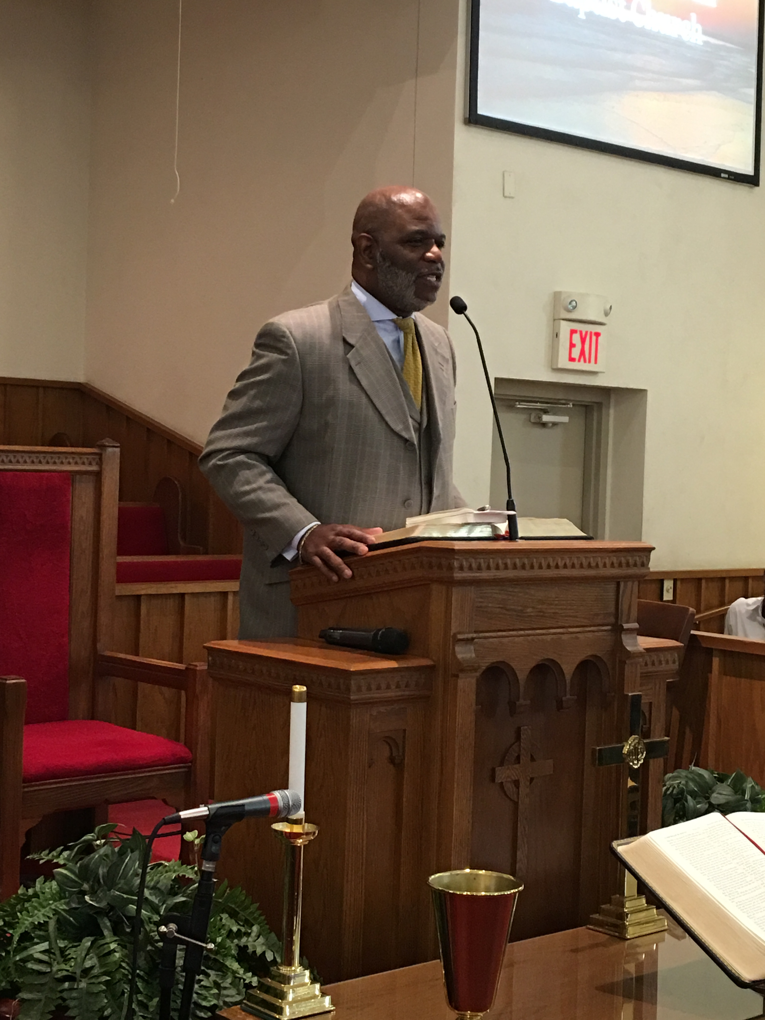 The Light 103.9 Celebrates 2015 December Pastor Of The Month Reverend ...