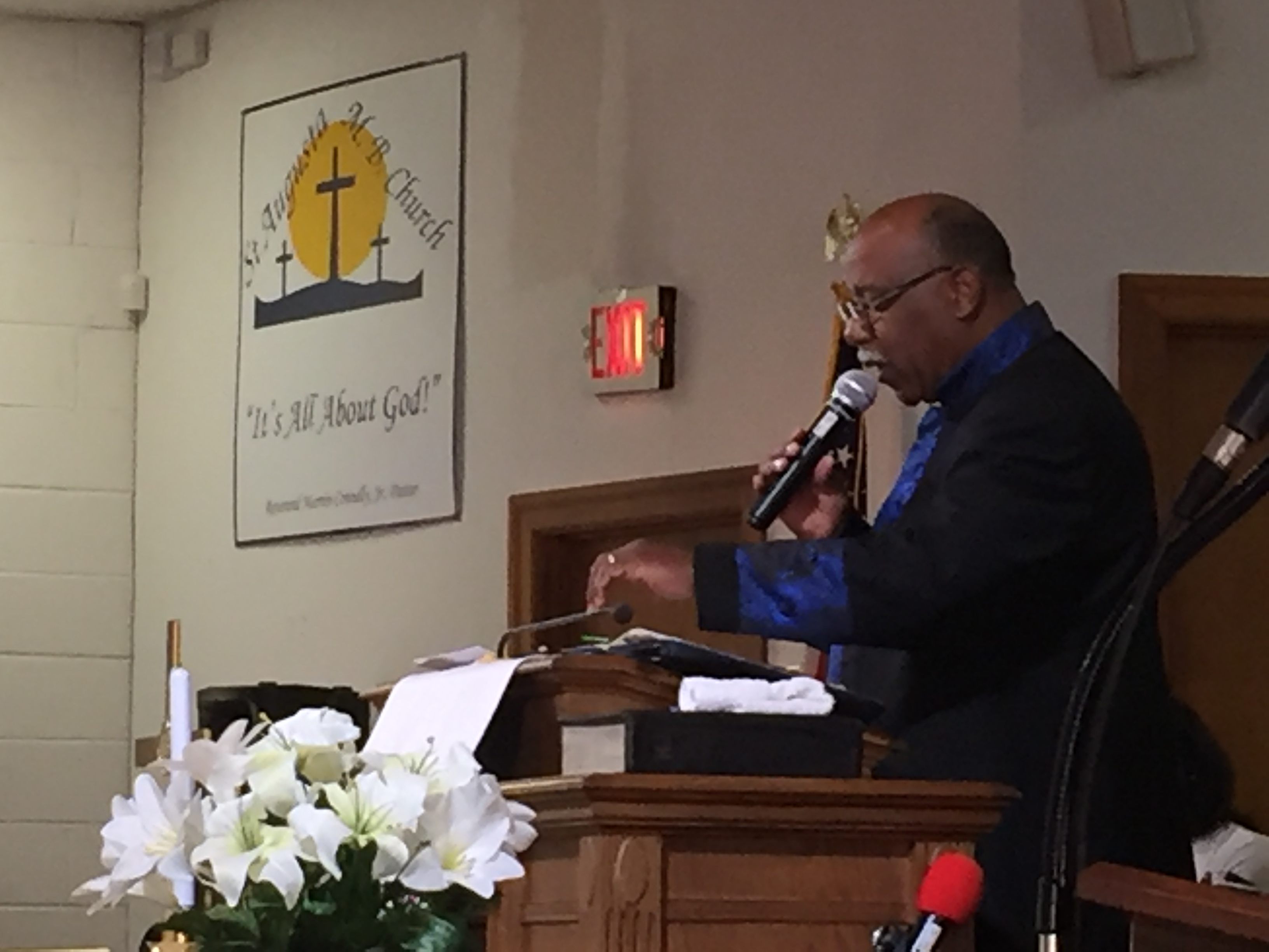 The Light 103.9 Visits The May Pastor Of The Month - The Light 103.9 FM