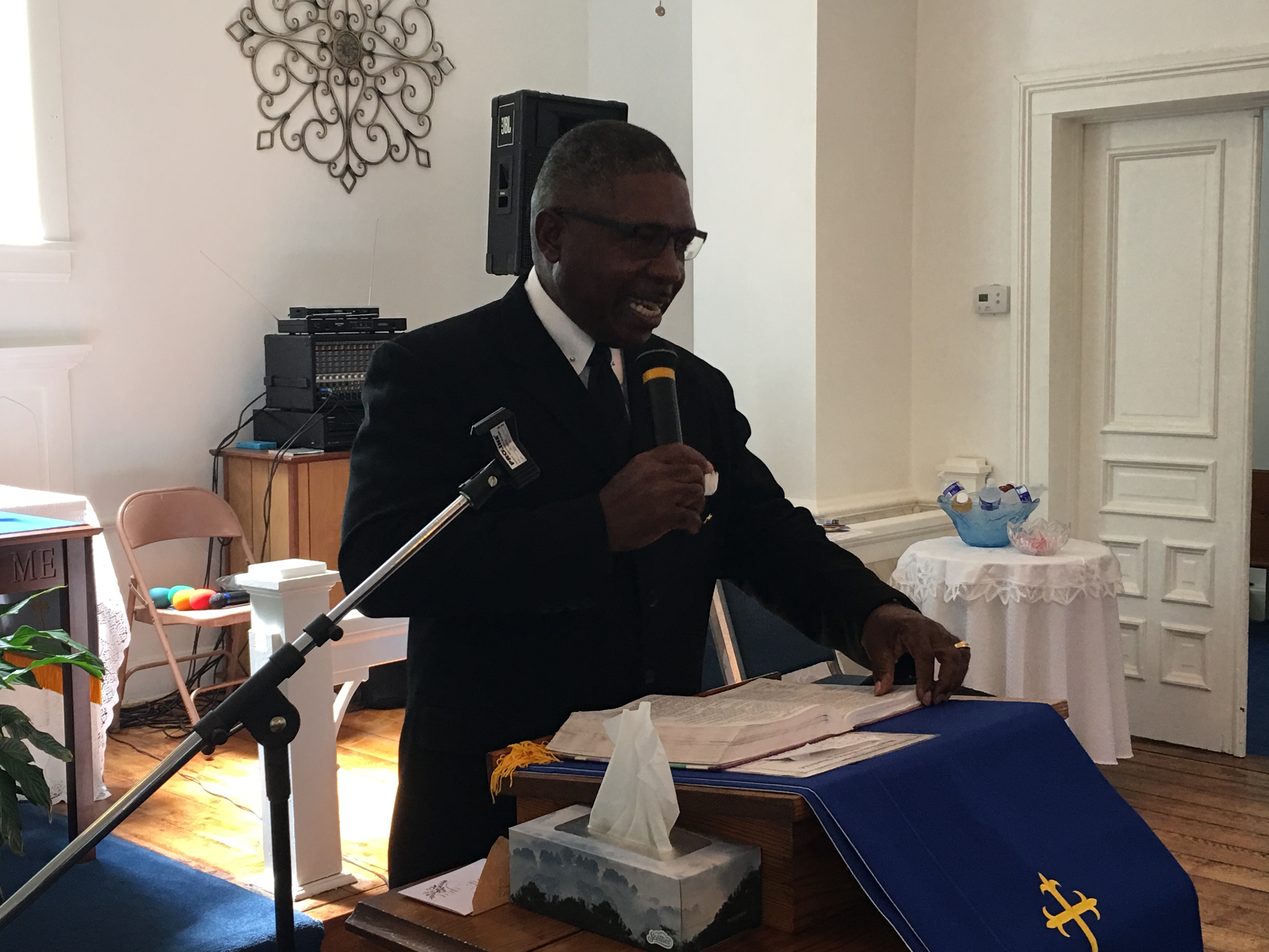 [Pictures] Pastor Frazier Godfrey July 2019 Pastor Of The Month ...