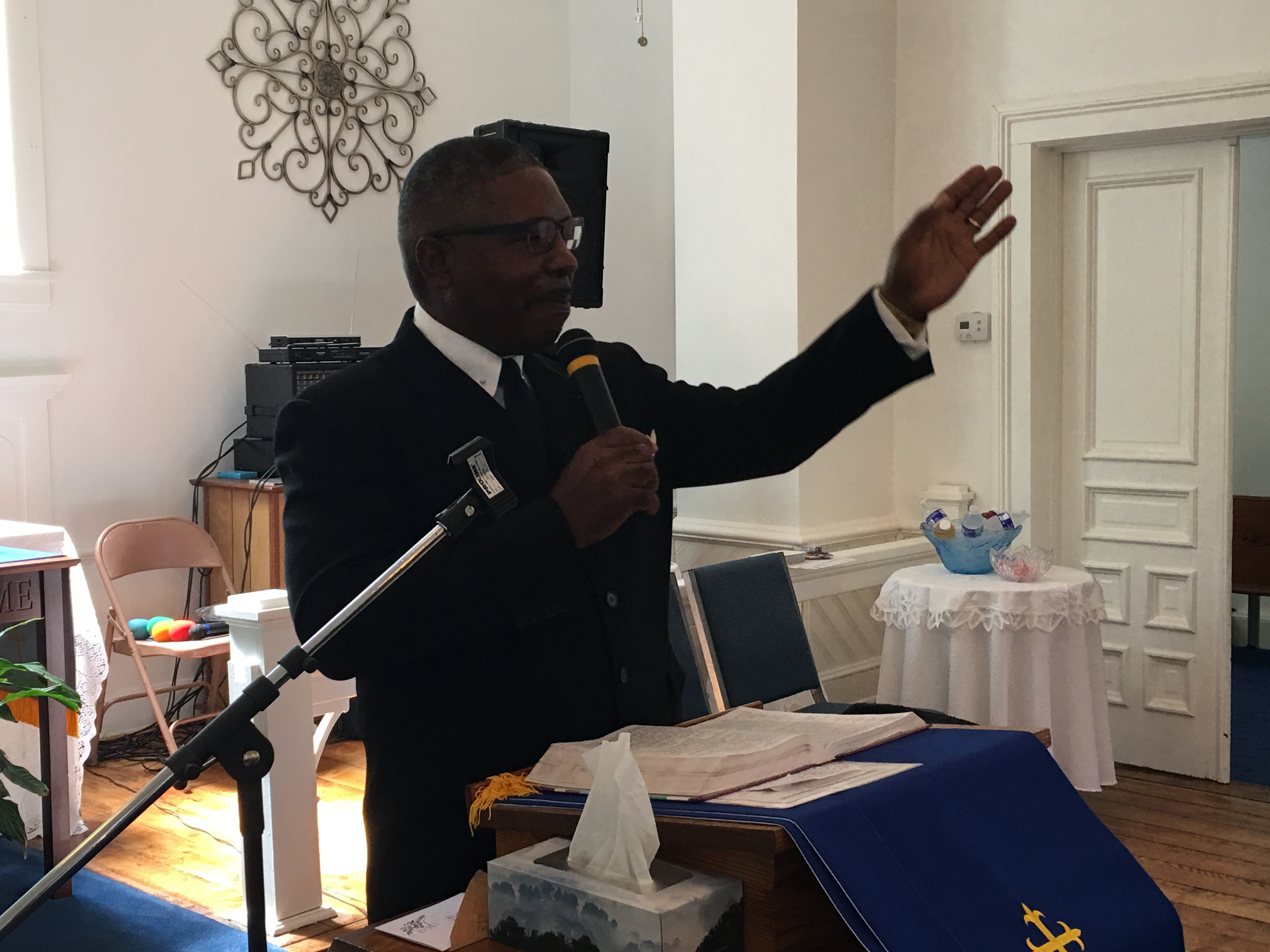 [Pictures] Pastor Frazier Godfrey July 2019 Pastor Of The Month ...